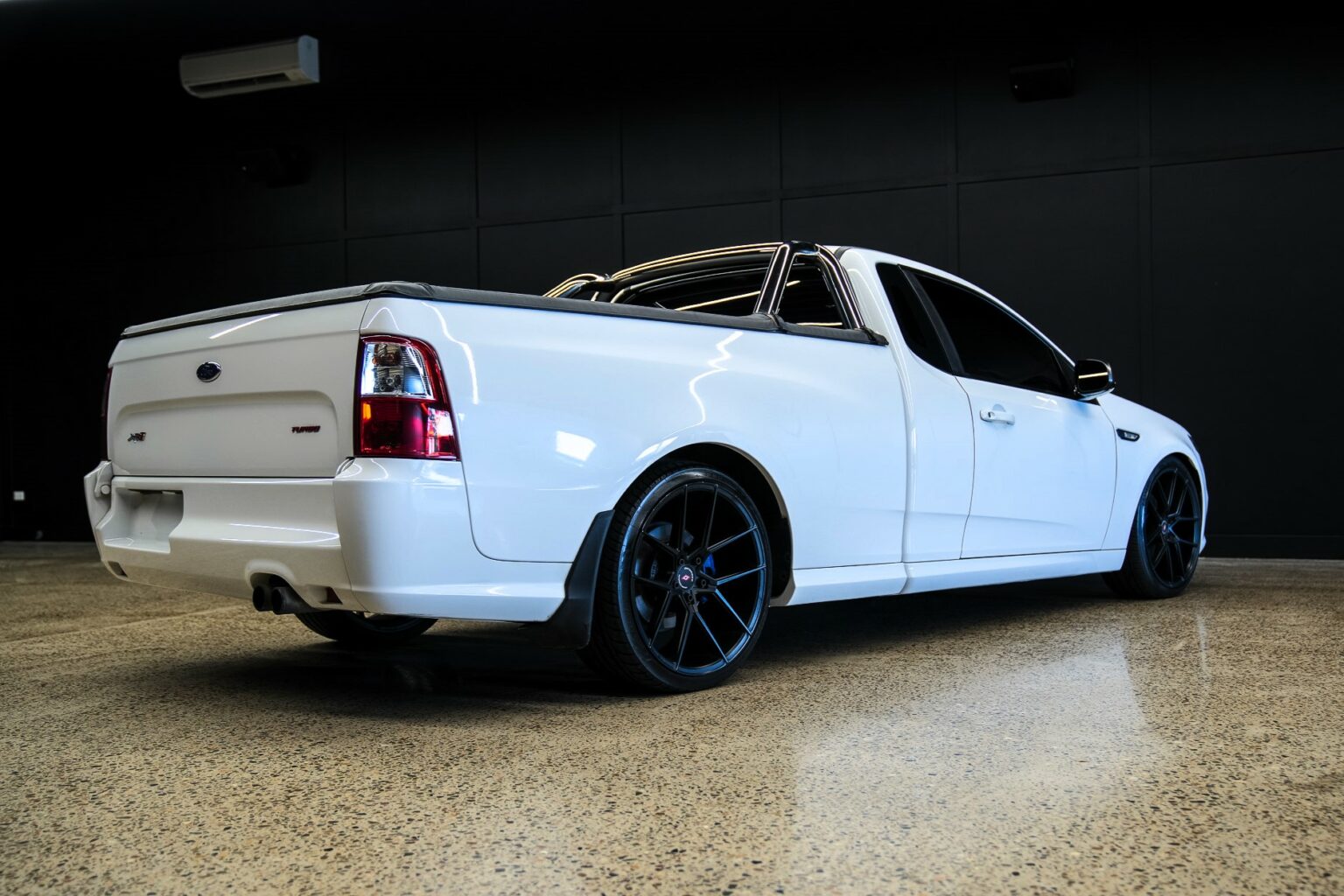 2016 FORD XR6 TURBO UTE! - Play Performance