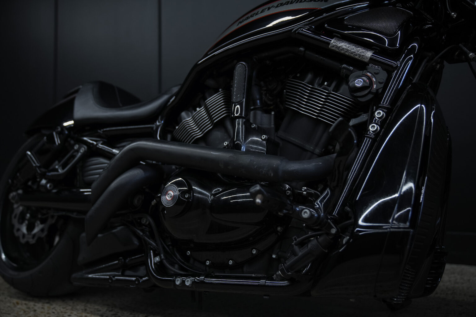 HARLEY DAVIDSON NIGHT ROD - Play Performance
