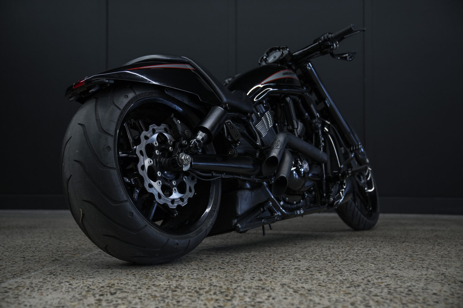HARLEY DAVIDSON NIGHT ROD - Play Performance