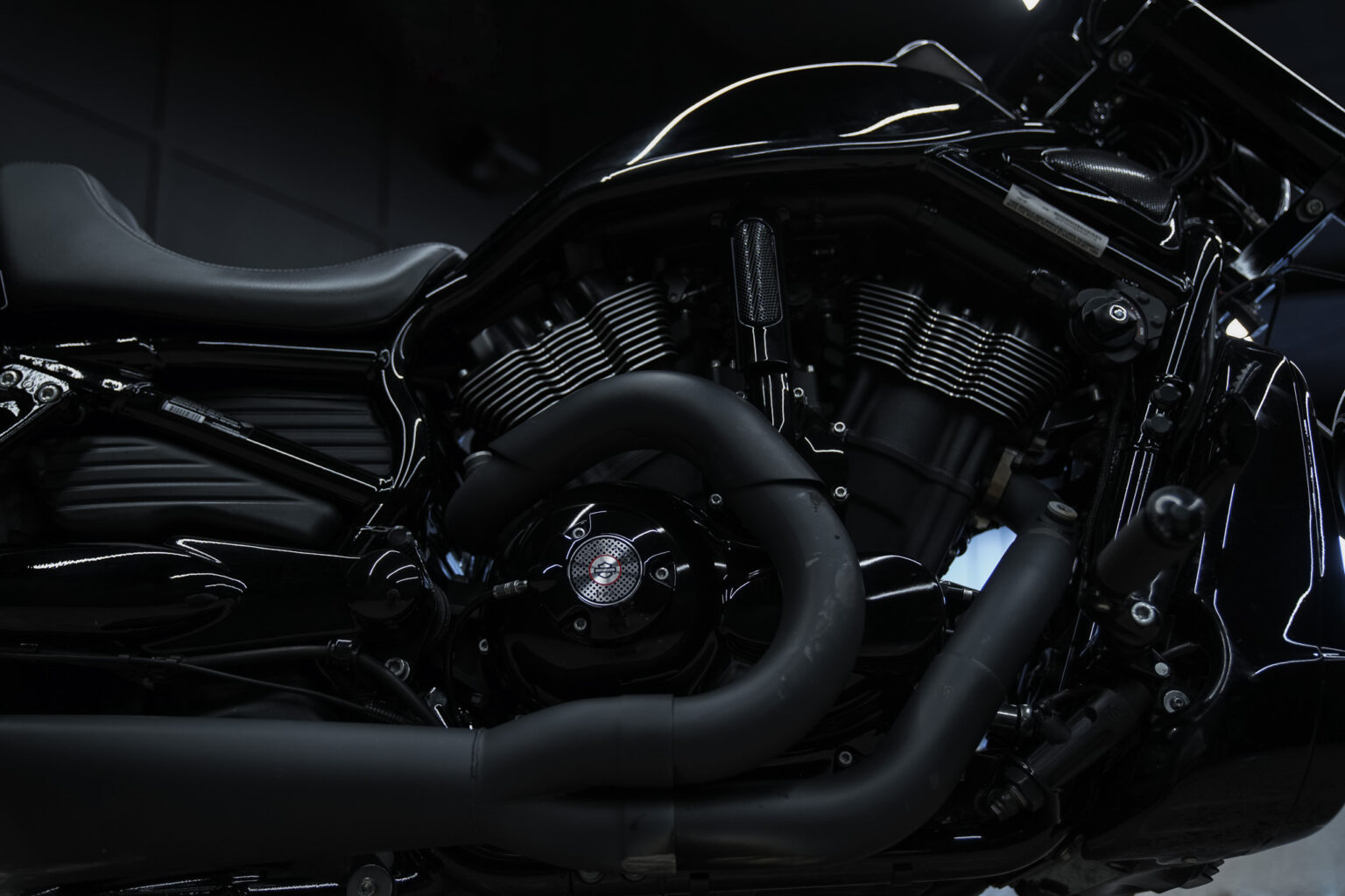 HARLEY DAVIDSON NIGHTROD - Play Performance