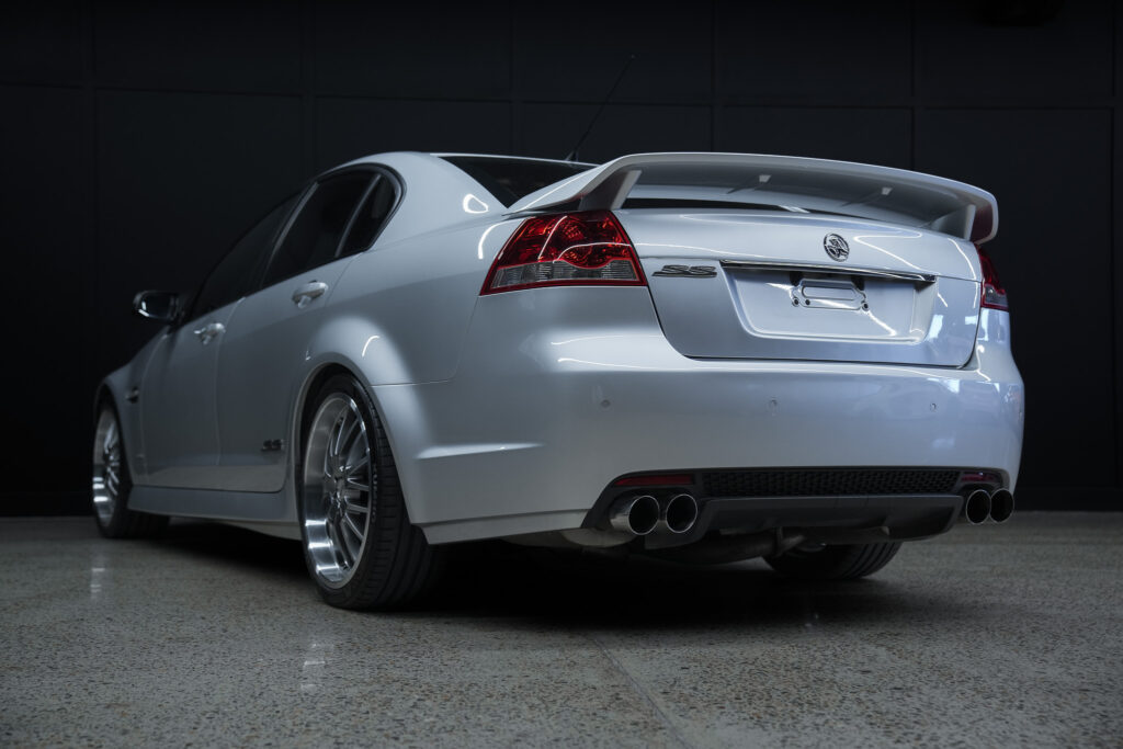 HOLDEN VE SS SEDAN - Play Performance