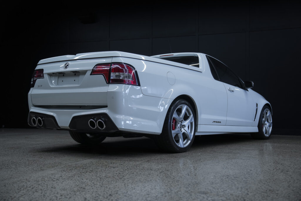 HOLDEN HSV GEN-F MALOO - Play Performance