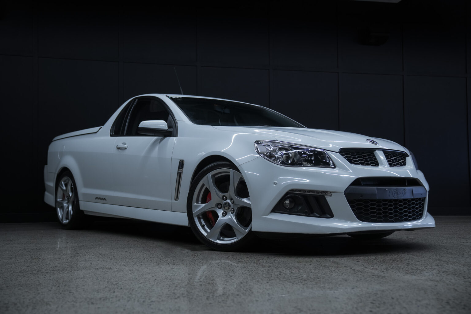 HOLDEN HSV GEN-F MALOO - Play Performance