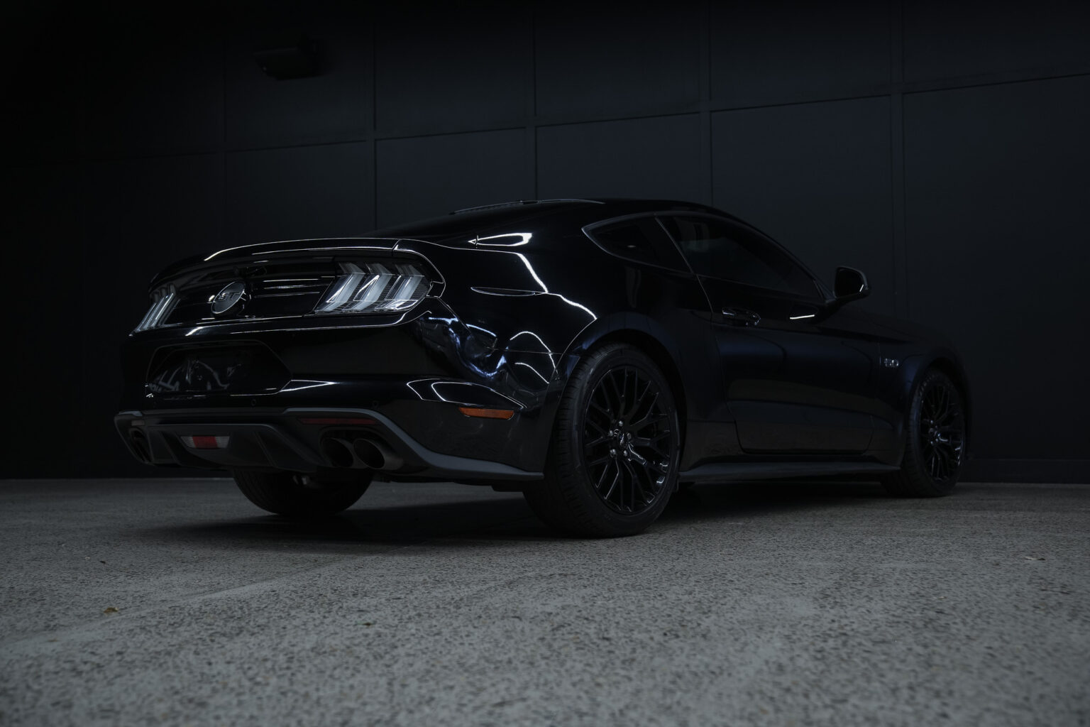 FORD FN MUSTANG GT V8 - Play Performance