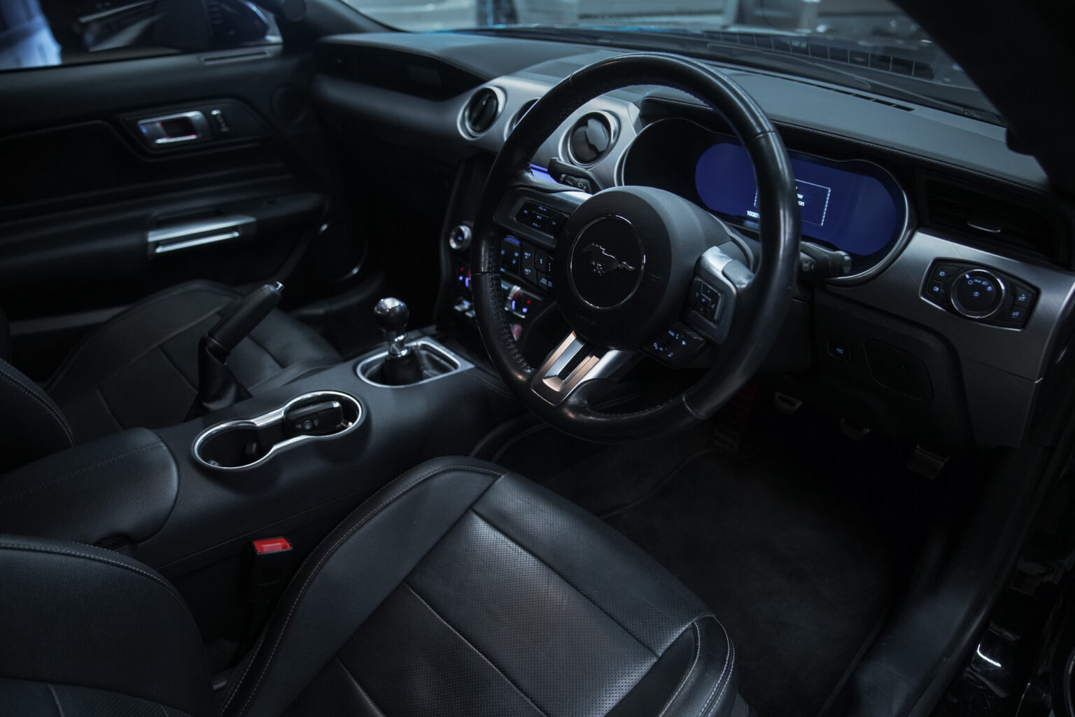 FORD FN MUSTANG GT V8 - Play Performance