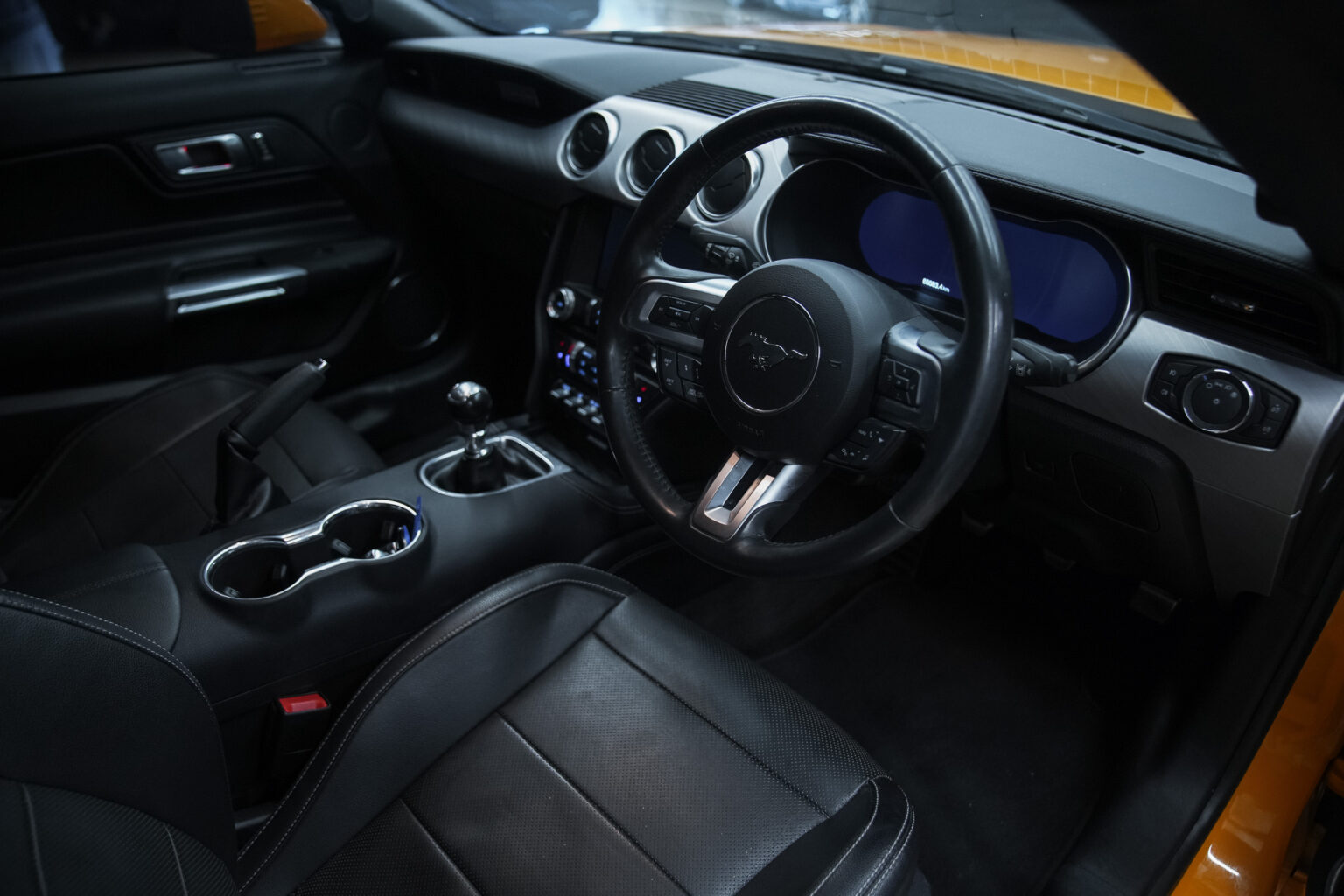 FORD FN MUSTANG GT V8 - Play Performance