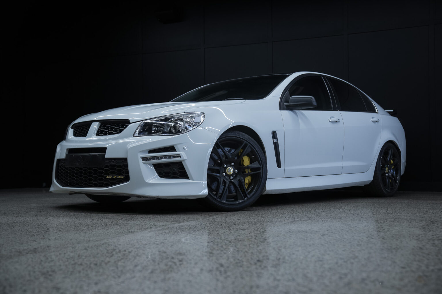 HOLDEN HSV GEN-F LSA GTS - Play Performance