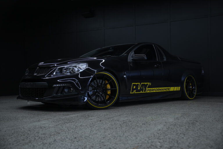 HOLDEN HSV GEN-F R8 MALOO - Play Performance