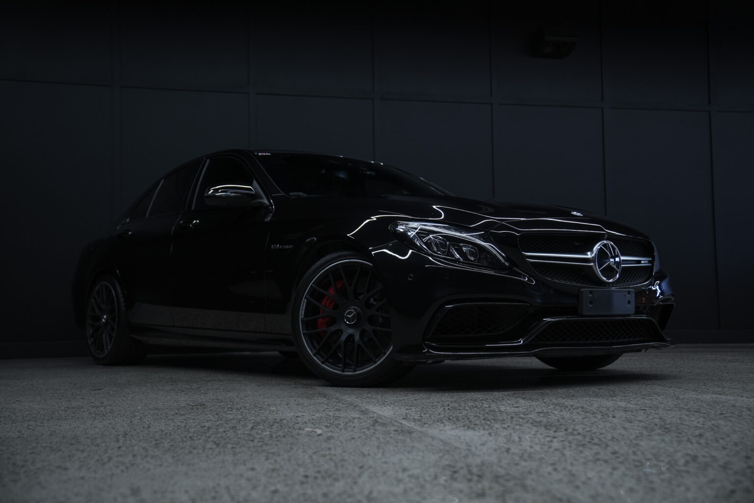 MERCEDES C63S AMG SEDAN - Play Performance