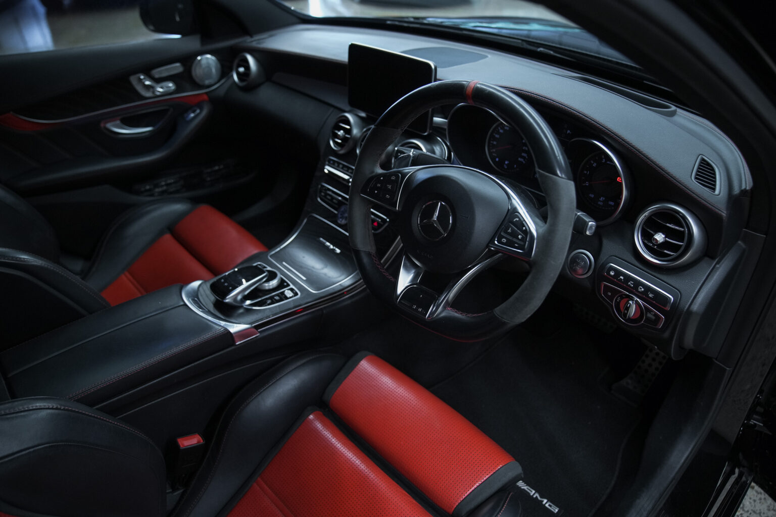 MERCEDES C63S AMG SEDAN - Play Performance