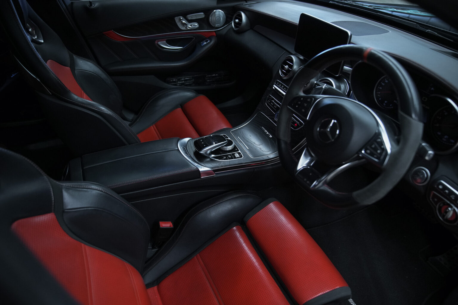 MERCEDES C63S AMG SEDAN - Play Performance