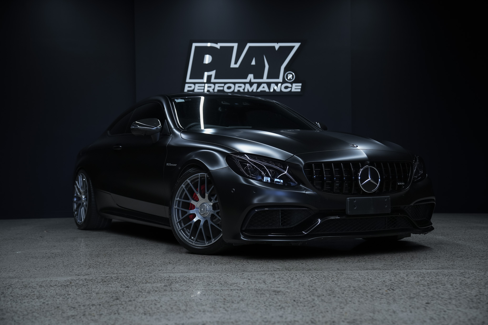 MERCEDES C63S AMG COUPE - Play Performance