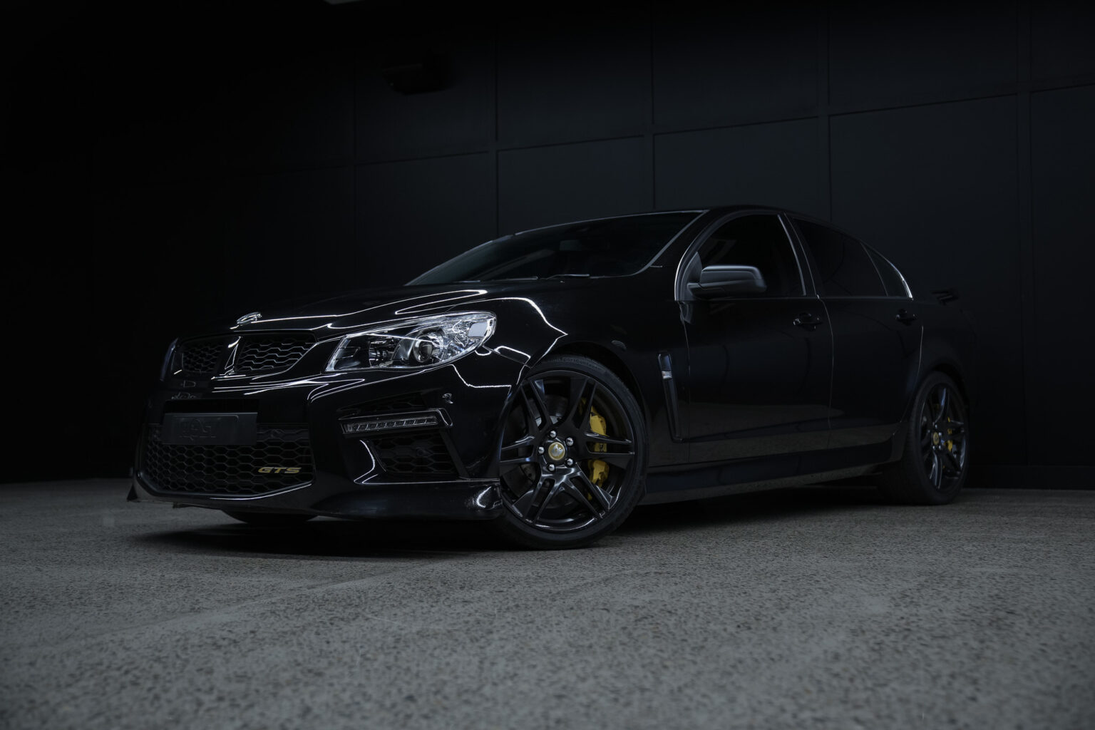 HOLDEN HSV GEN-F LSA GTS - Play Performance