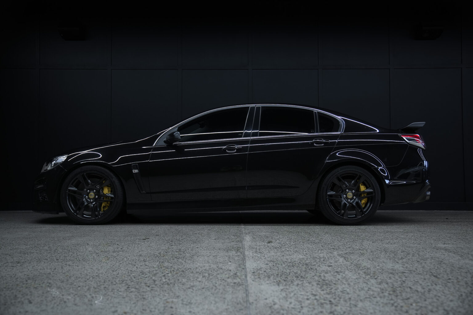 HOLDEN HSV GEN-F LSA GTS - Play Performance