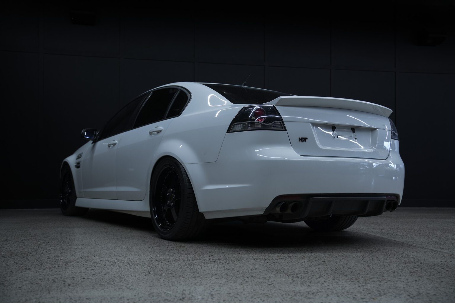 HOLDEN VE SS SEDAN - Play Performance