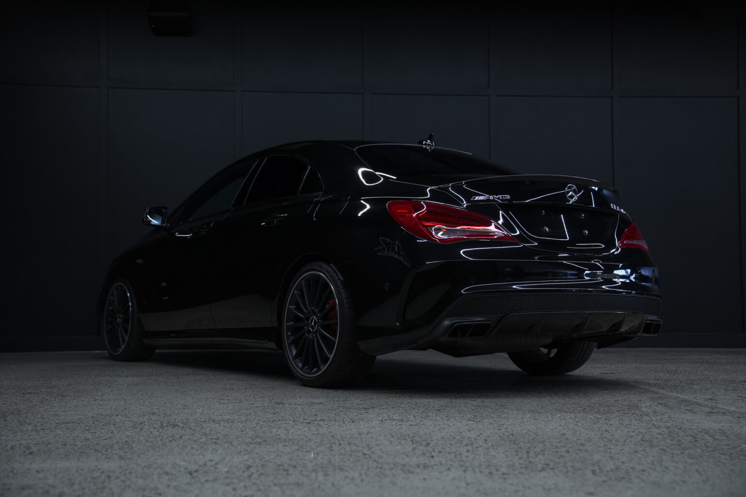MERCEDES CLA45 AMG SEDAN - Play Performance