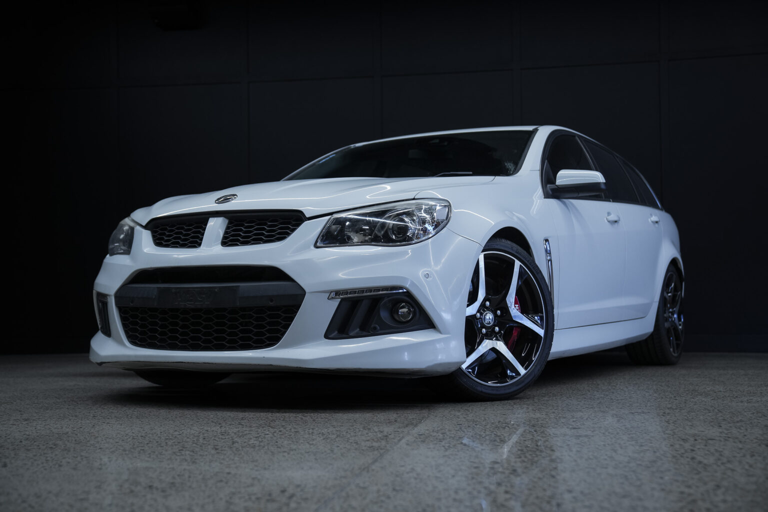 HSV GEN-F R8 CLUBSPORT WAGON - Play Performance