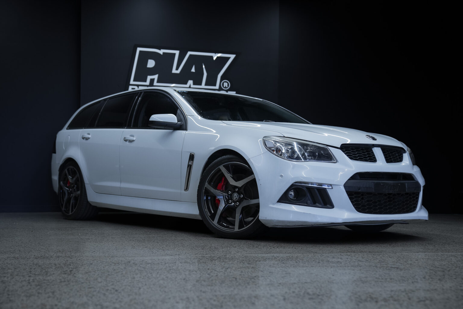 HSV GEN-F R8 CLUBSPORT WAGON - Play Performance