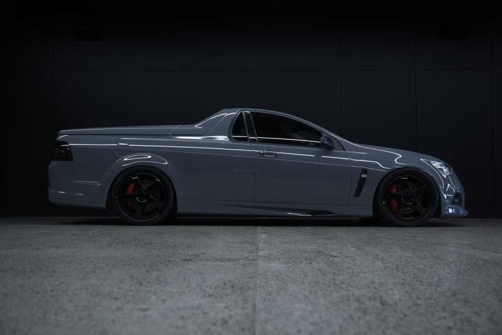 HOLDEN HSV GEN-F R8 MALOO - Play Performance