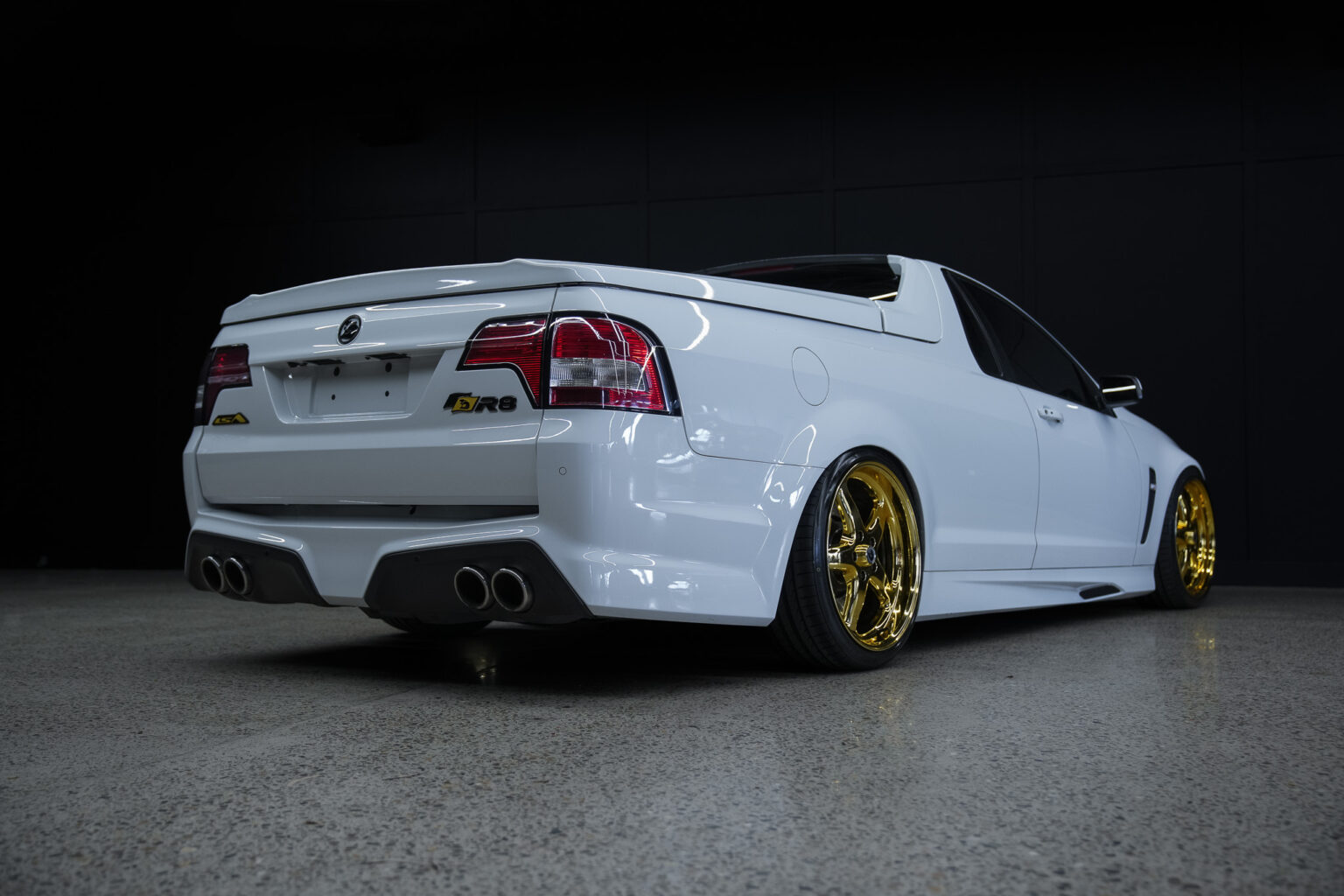 HOLDEN HSV GEN-F R8 MALOO LSA CHARGED - Play Performance