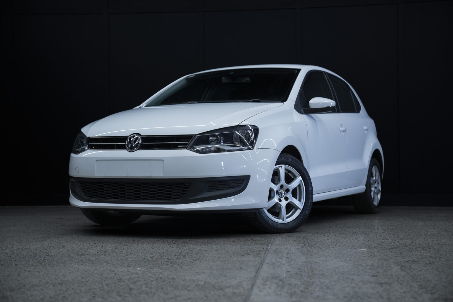 VOLKSWAGEN POLO - Play Performance