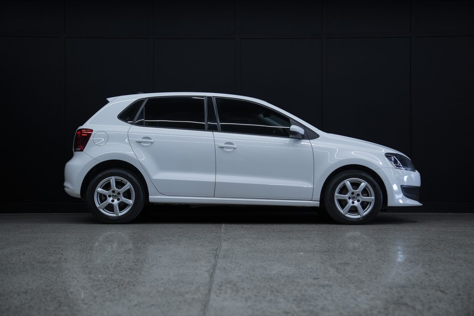 VOLKSWAGEN POLO - Play Performance