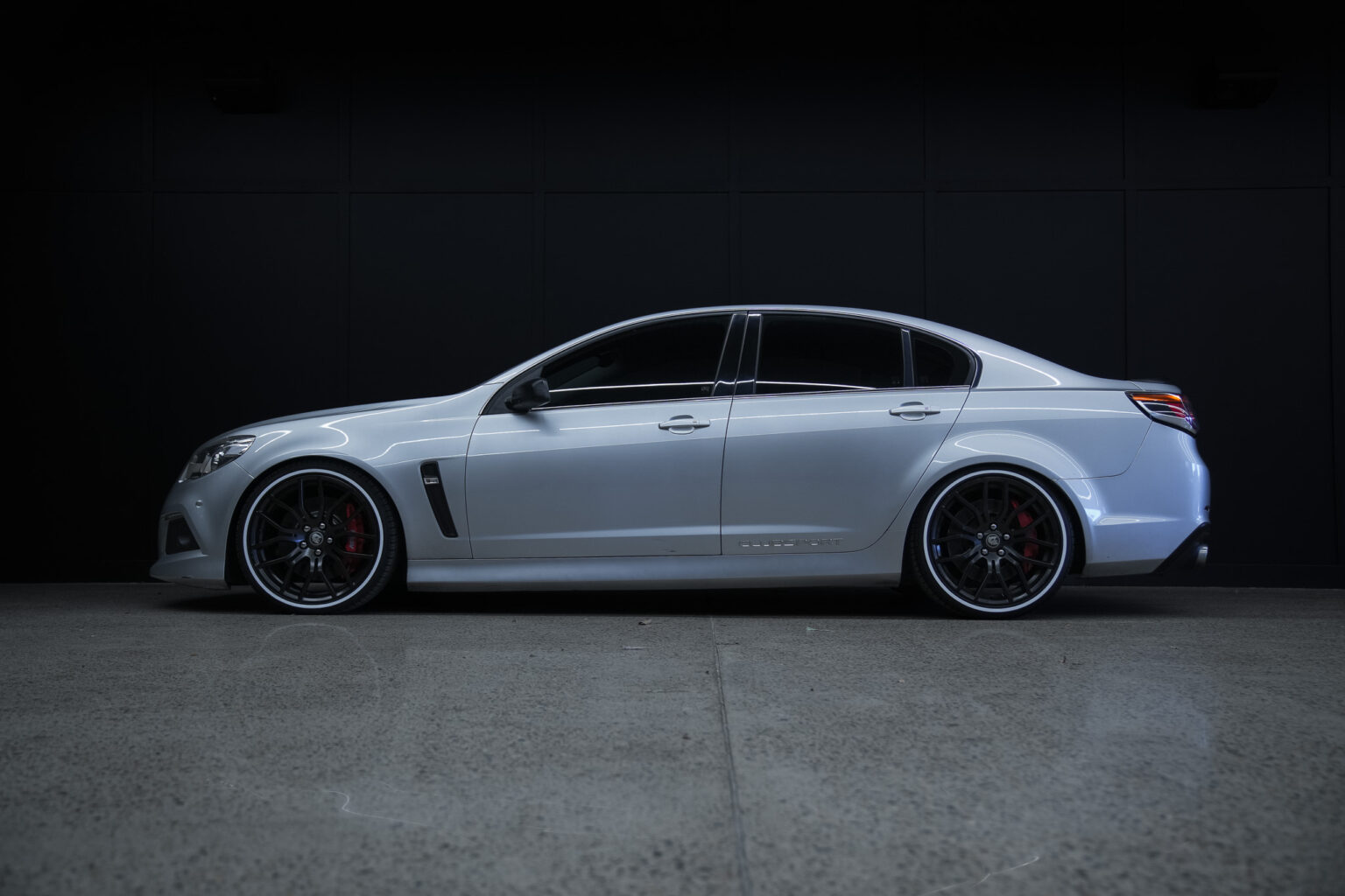 HOLDEN HSV GEN-F R8 CLUBSPORT - Play Performance