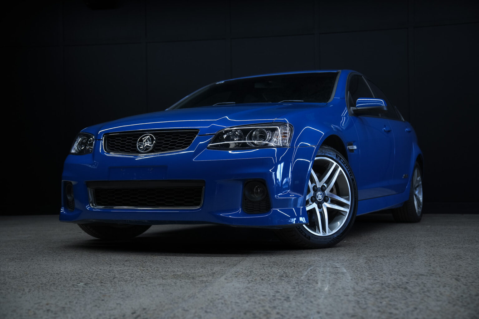 HOLDEN VE SS SEDAN - Play Performance