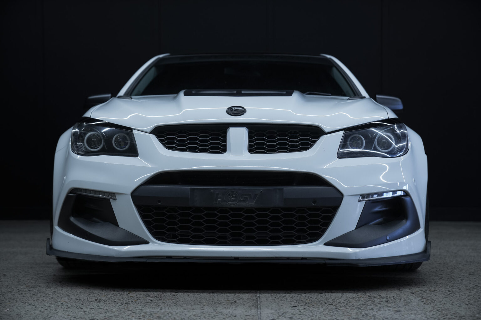 HOLDEN HSV GEN-F R8 CLUBSPORT WAGON LSA SUPERCHARGED - Play Performance