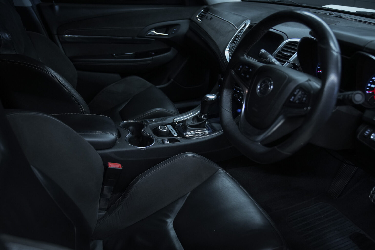 HOLDEN HSV GEN-F R8 CLUBSPORT WAGON LSA SUPERCHARGED - Play Performance