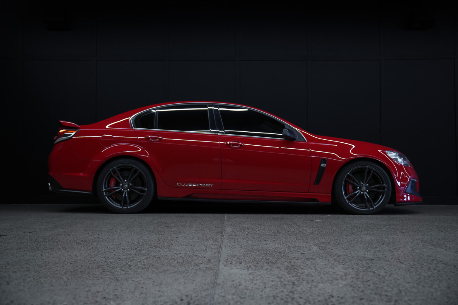 HOLDEN HSV GEN-F R8 CLUBSPORT LSA SUPERCHARGED - Play Performance