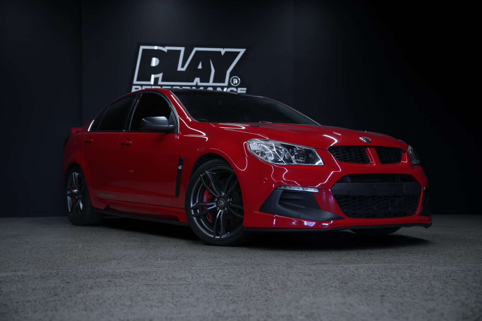 HOLDEN HSV GEN-F R8 CLUBSPORT LSA SUPERCHARGED - Play Performance