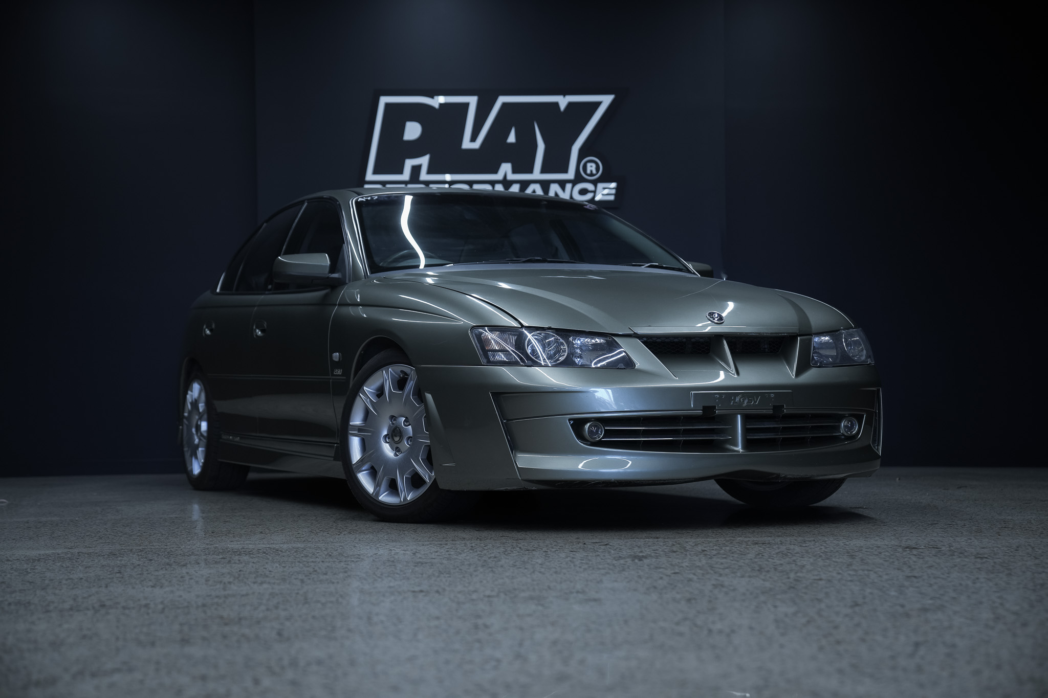 HOLDEN HSV VY SENATOR - Play Performance