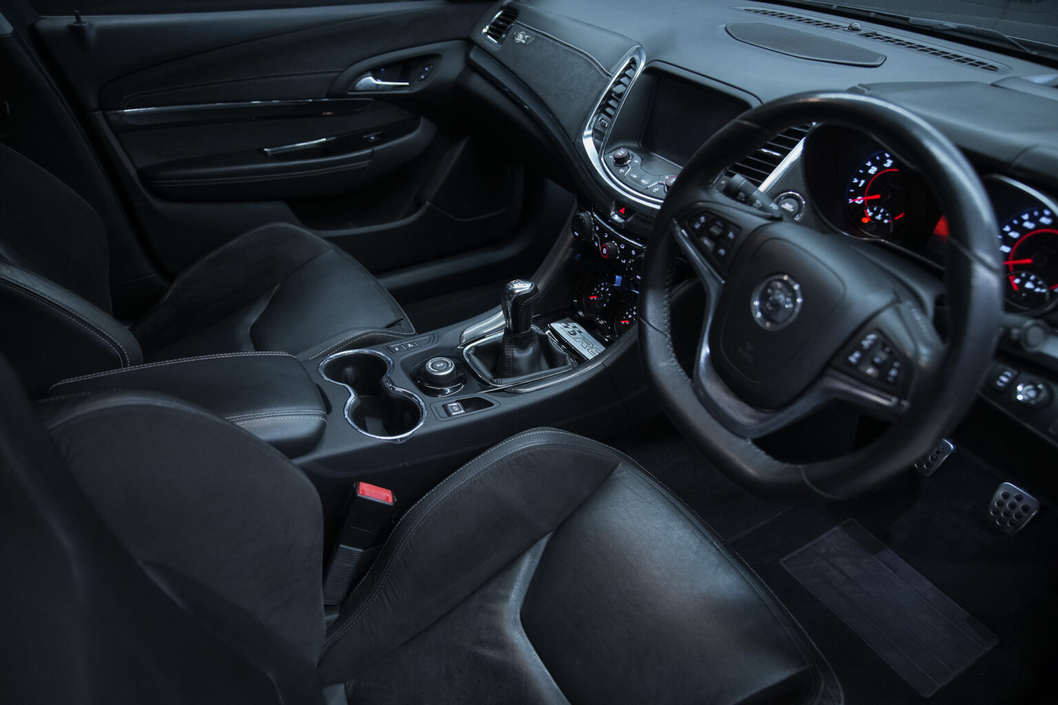 HOLDEN HSV GEN-F R8 MALOO - Play Performance