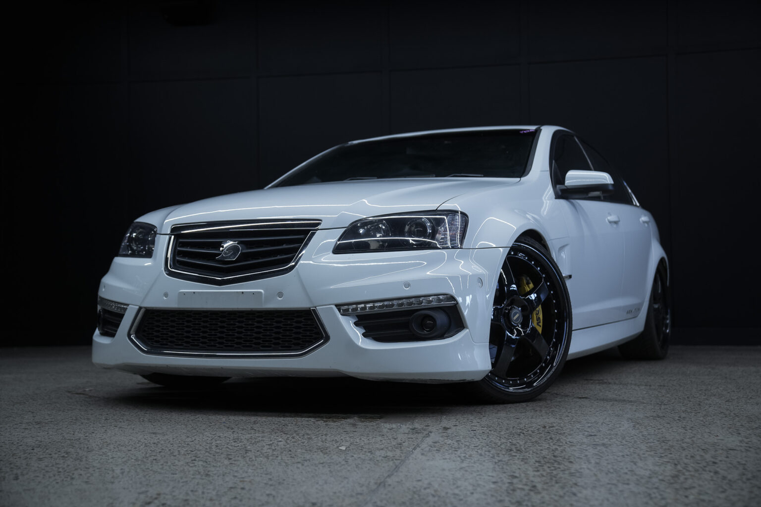 HOLDEN HSV E3 SENATOR - Play Performance