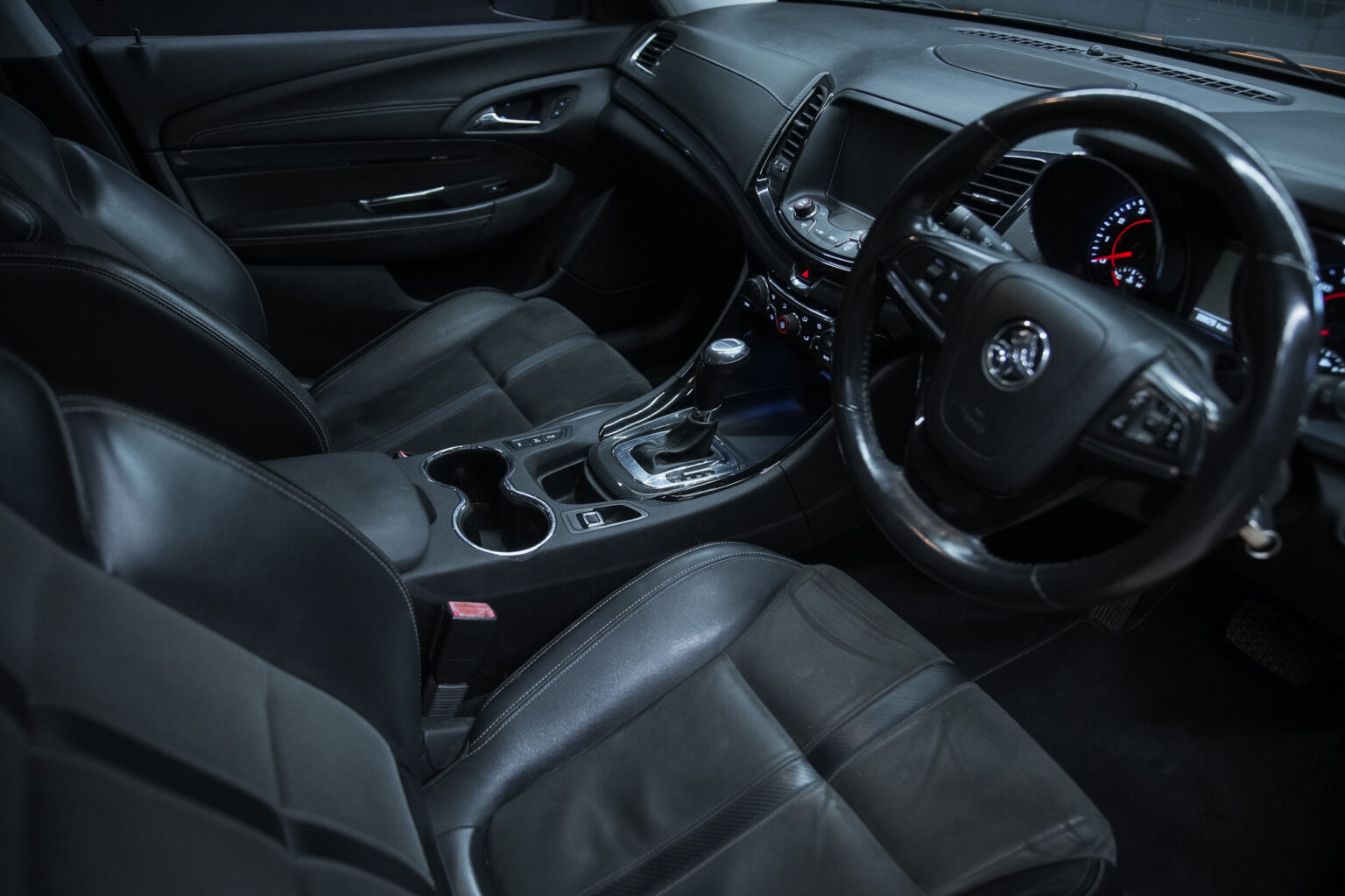 HOLDEN VF SS UTE - Play Performance
