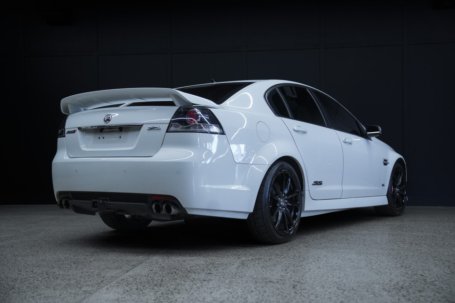 HOLDEN VE SS Z SERIES SEDAN - Play Performance