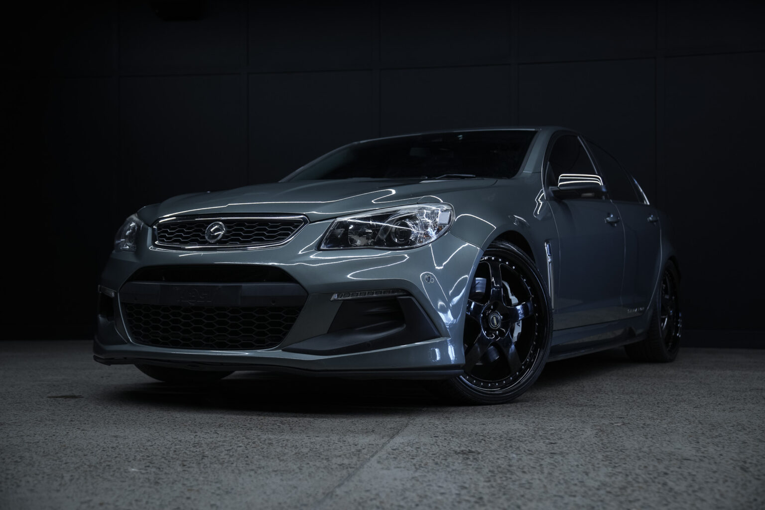 HOLDEN HSV GEN-F SENATOR LSA SUPERCHARGED - Play Performance
