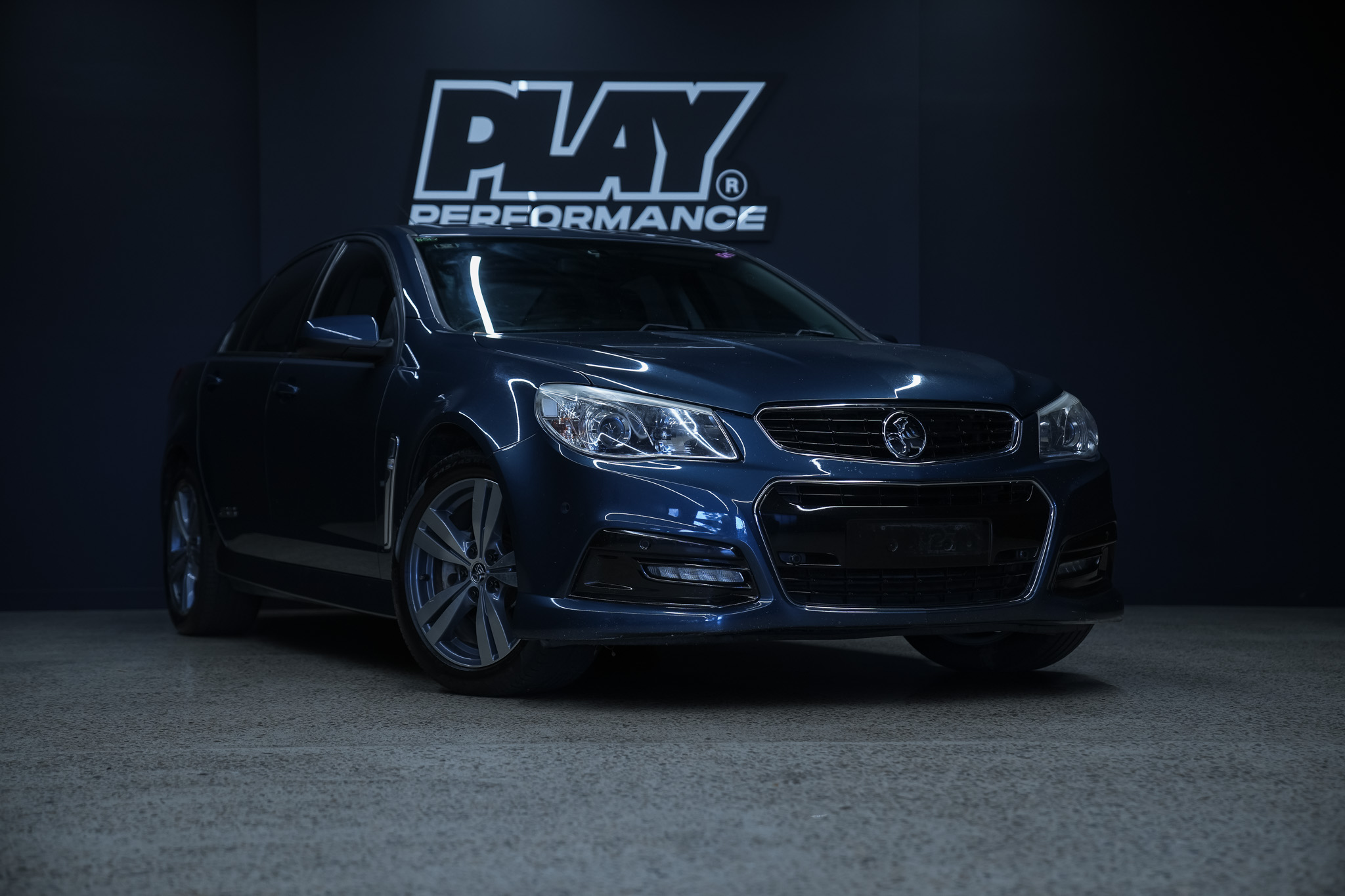 HOLDEN VF SS SEDAN - Play Performance